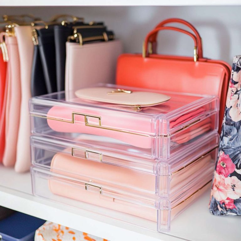 20 Easy Purse Storage Ideas to Keep Your Bags Organized!
