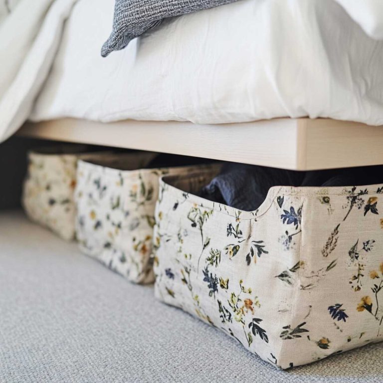 20 Brilliant Under Bed Storage Ideas to Help You Stay Organized