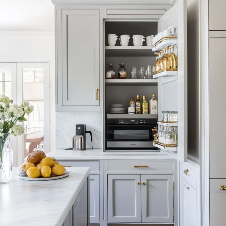 20 Butler’s Pantry Ideas to Maximize Storage & Style
