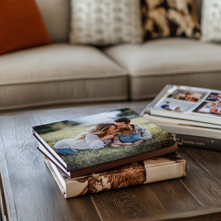 25 Easy Coffee Table Decor Ideas for a Beautiful Living Room