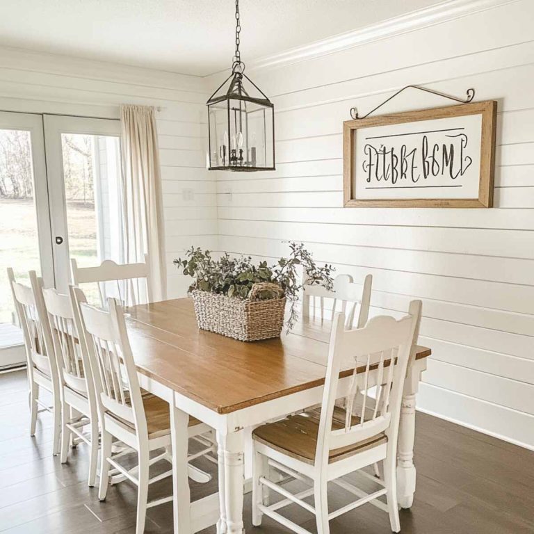23 Simple and Stylish Farmhouse Dining Room Decor Ideas