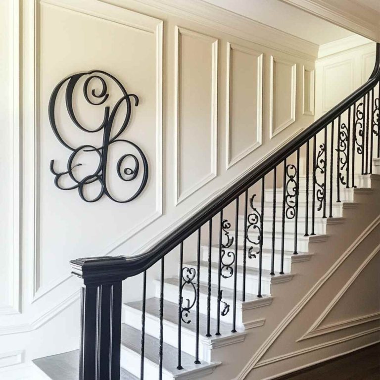 23 Unique Stairs Wall Decor Ideas for a Stunning Home Makeover