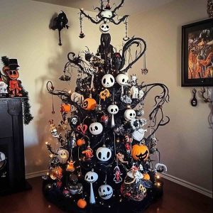 25 Nightmare Before Christmas Tree Ideas for a Spooky Holiday Season