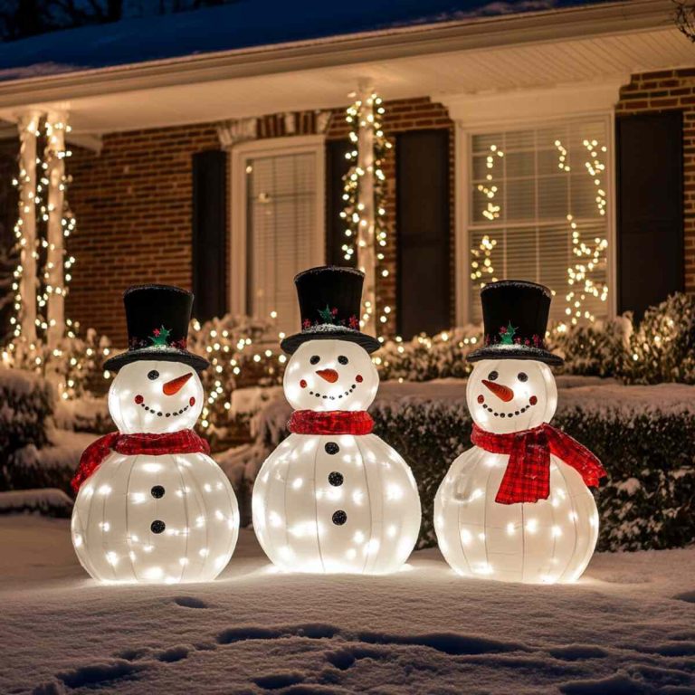 23 Festive and Fun Outdoor Christmas Decor Ideas You’ll Love