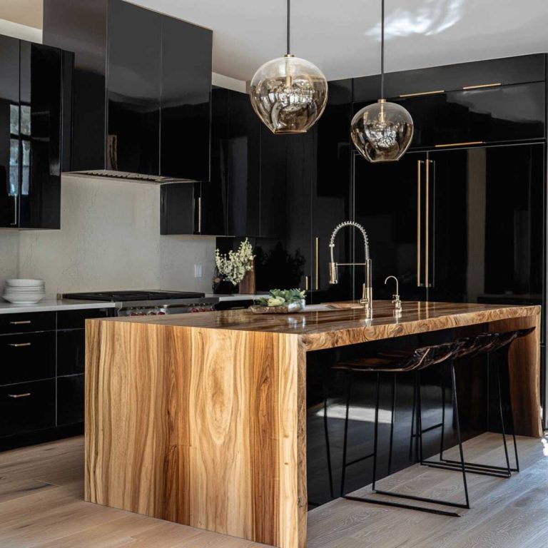 25 Black and Wood Kitchen Ideas That Combine Style and Comfort
