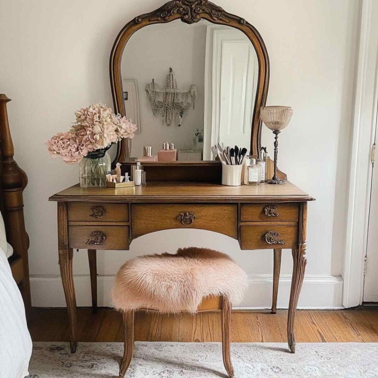 25 Bedroom Vanity Setup Ideas That Work Anywhere