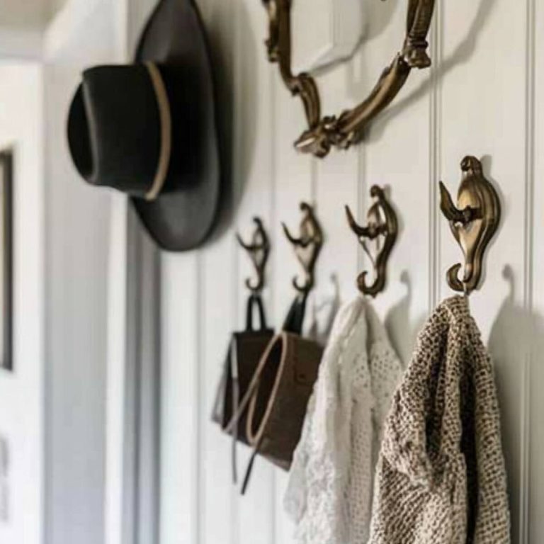 23 Unique Entryway Wall Hook Ideas to Organize Your Home