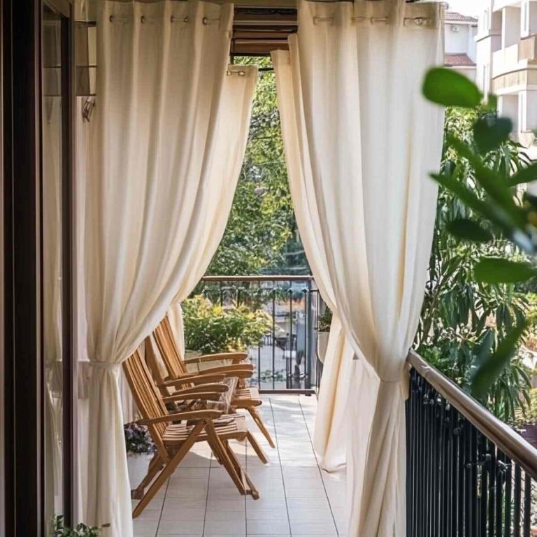 25 Apartment Balcony Privacy Ideas That Actually Work