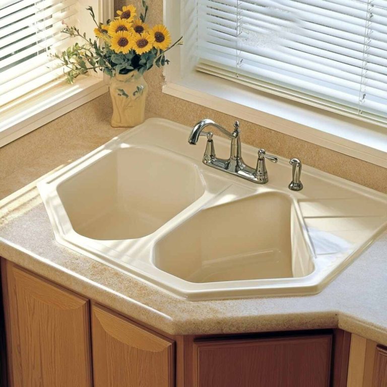 21 Brilliant Corner Kitchen Sink Ideas