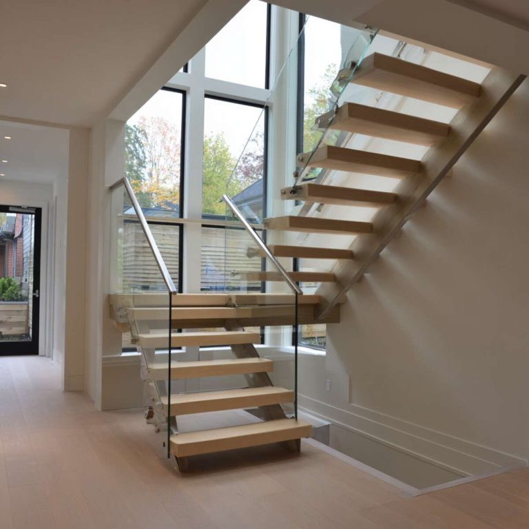 20 Open Riser Stair Ideas That Will Instantly Modernize Your Home