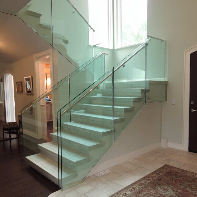 19 Brilliant Glass Stair Railing Ideas That Make Any Home Look Bigger