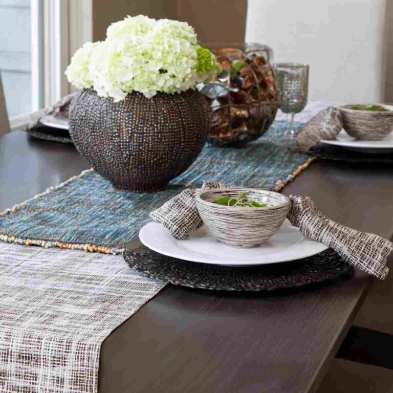 23 Easy Table Runner Layering Ideas That Wow Guests