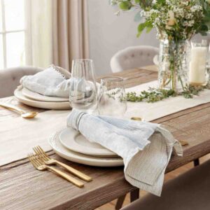 23 Easy Table Runner Layering Ideas That Wow Guests