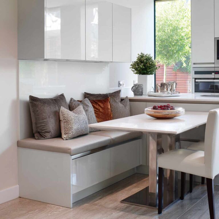 15 Compact Kitchen Seating Ideas That Make Small Spaces Shine
