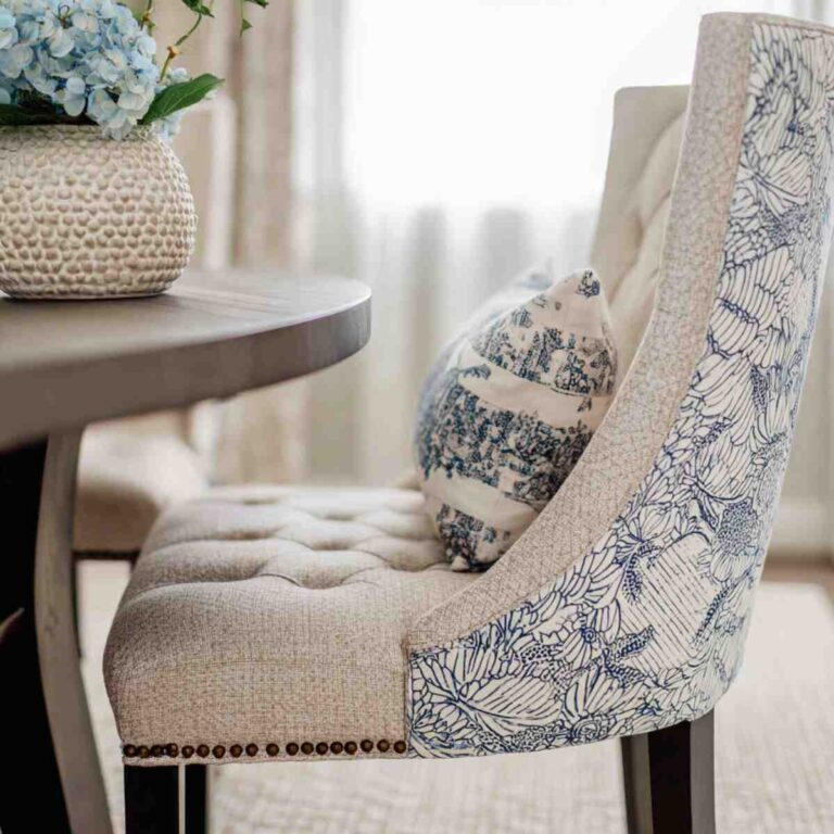 21 Clever Upholstered Dining Chair Styling Ideas for a Fresh Dining ...
