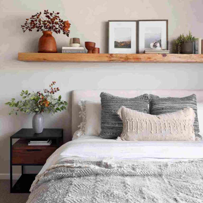 23 Floating Shelf Styling Ideas Above Bed That Transform Your Room ...